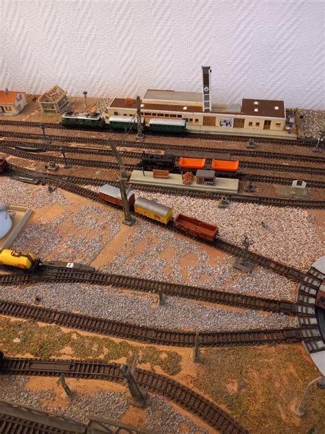 Minitrix Arnold N Train Miniature 1 Full Layout With Turntable