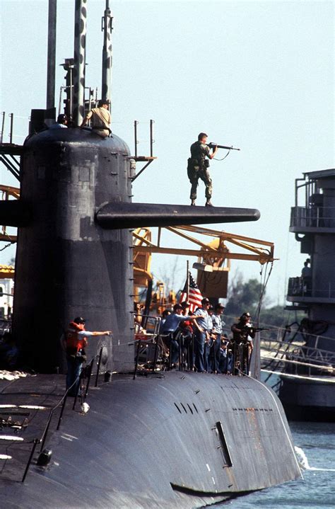 Submarino Nuclear Uss Skate