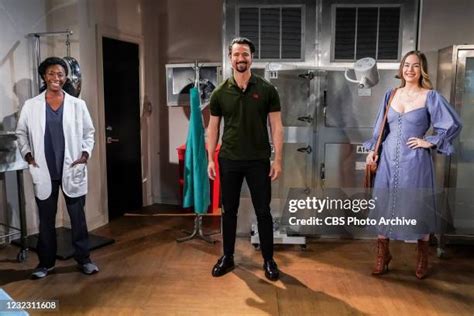 Vasthy Mompoint Photos Et Images De Collection Getty Images