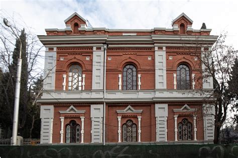 დაასკანერე და ნახე შენობის შესახებ საინტერესო ინფორმაცია