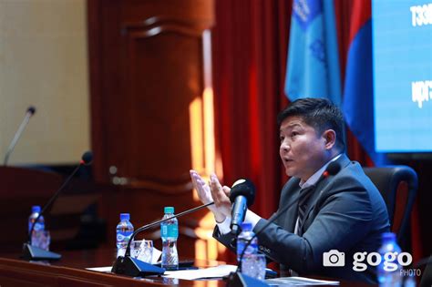 Х Нямбаатар Гадаадын иргэнийг залилсантай холбоотой АТГ аас 5 ЦЕГ аас 50 гаруй хэргийн