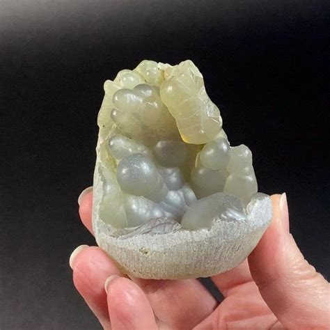 Botryoidal Chalcedony Formed In Basalt Vesicle Maharashtra India Etsy