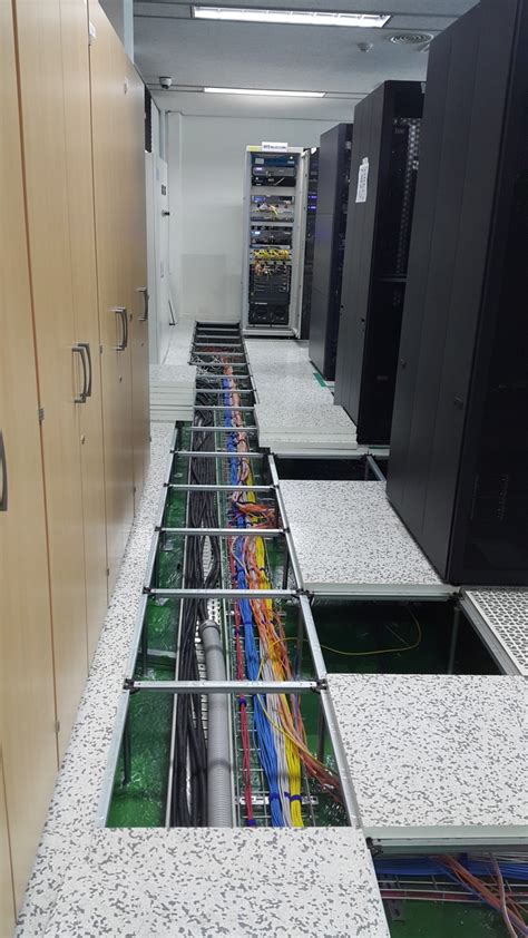 운영중인 서버실네트워크공사 메쉬트레이 네트워크케이블 정리 네이버 블로그
