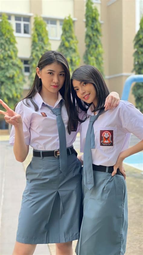 Pin On Cewek Sma Indonesia