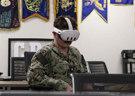 Dvids Images Lcsron 1 Sailors Conduct Vr Suicide Prevention And Sapr Training [image 1 Of 3]