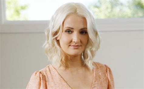 Who Is Zoe Sparx Net Worth Lifestyle Age Height Weight Family Wiki Measurements