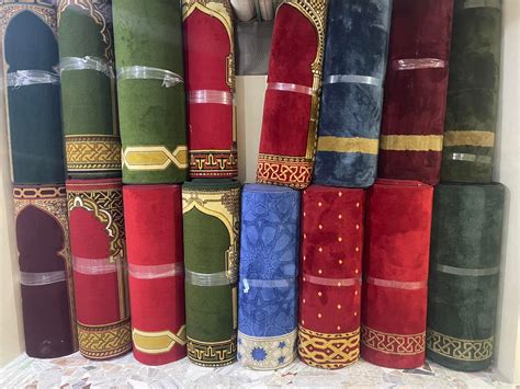 بفضل الله وكرمه ارخص سعر سجاد اكبر تشكلية سجاد مساجد فى مصر جميع انواع