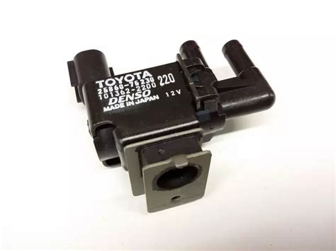 25860 75230 Vapor Canister Purge Solenoid 2001 2004 Toyota Longo