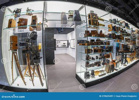Old Photo And Video Cameras Exposed At The Deutsches Museum Munchen