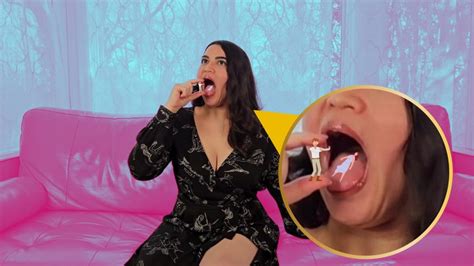 Real Vore Tiny Hunter Candid Talk With Countess Wednesday About Voreing Shrinking Swallowing Real Vore Tiny Hunter Candid Talk With Countess Wednesday About Voreing Shrinking Swallowing