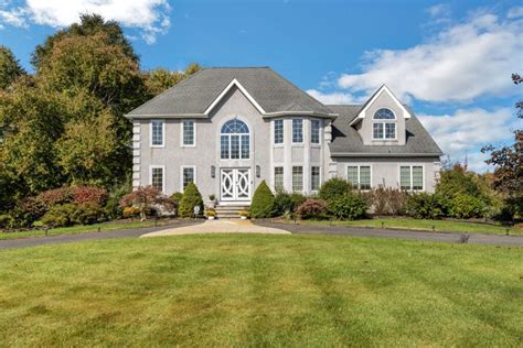Major Lawsuits Shake Up Real Estate How Agents Should Adapt