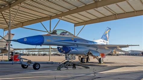 Lukes Last F 16 Squadron Sends Its Block 25 Vipers To The Boneyard