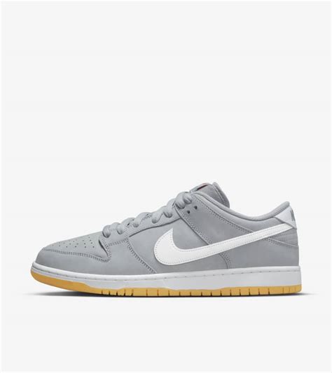 Sb Dunk Low Wolf Grey Dv5464 001 Release Date Nike Snkrs