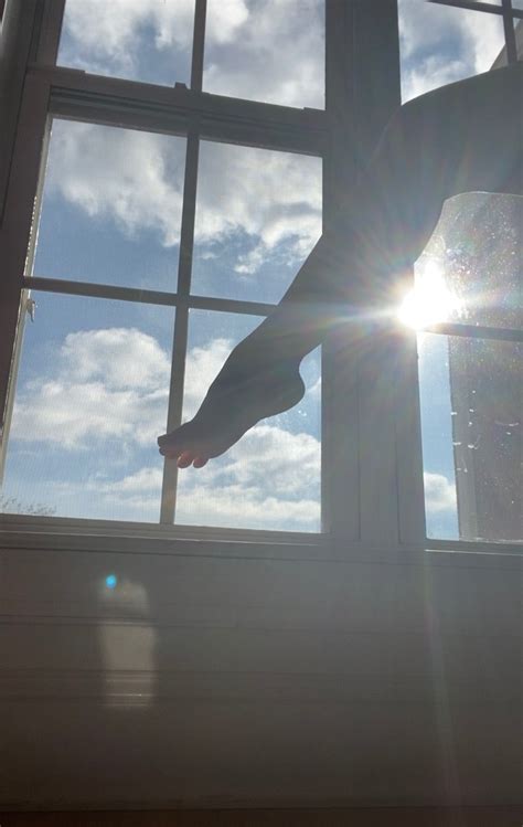 Sammie Brooks Sammiefeetbrooks Onlyfans Account Best Sammiefeetbrooks Photos And Videos