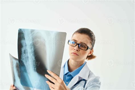 The Radiologist Looks At The X Ray Diagnosis To A Professional The