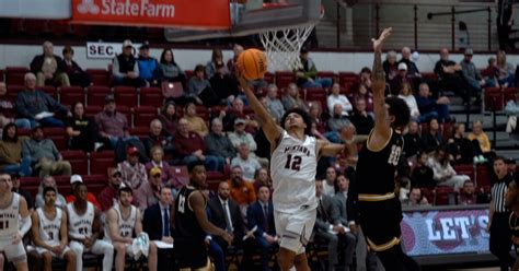 Griz Men Bounce Back Behind Big Game From Brandon Whitney Top Idaho