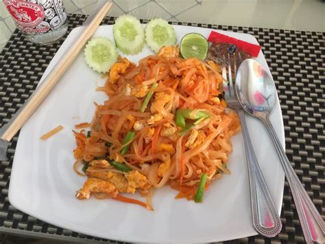 Pad Thai Sitti Cafe Ao Nang Krabi Thailand