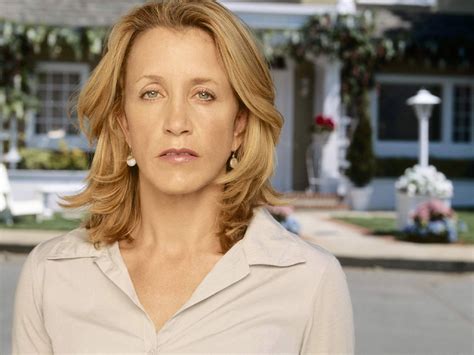Actresses Hd Wallpapers Felicity Huffman Hd Wallpapers