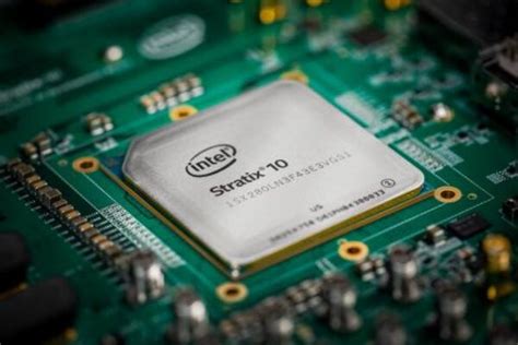 embedded sram security for ip protection in intel fpgas