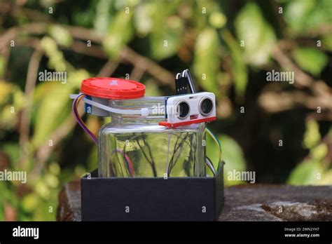 Automatic Food Dispenser For Fish Aquarium That Dispenses Tiny Amounts
