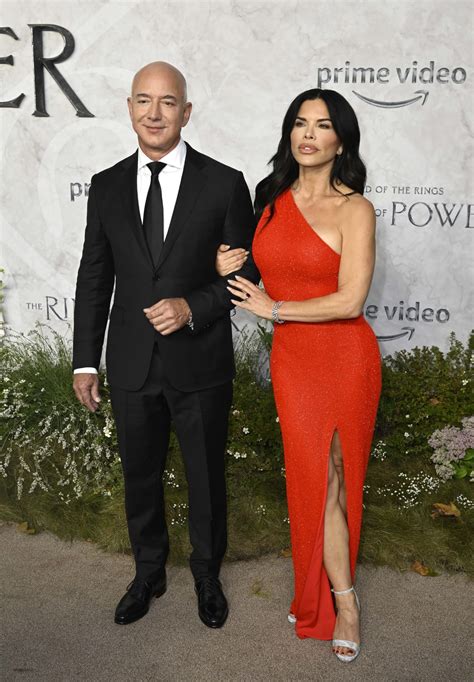 From Kim Kardashian To Oprah Winfrey All A Listers Invited To Jeff