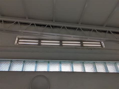 Addressing Flutter Echo In Tracking Room With Short Ceilings Racoustics