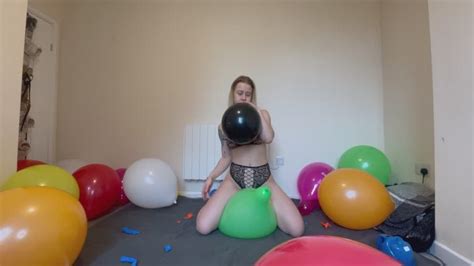 Babyloon Bouncing On A B Balloon Sharlet S Looniverse Clips Sale