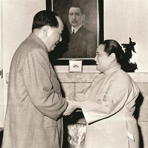 宋庆龄书《追念毛主席》手稿，字字精彩，英气十足！毛泽东周恩来中国同盟