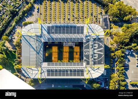 Bundesliga Stadium Signal Iduna Park Of Bvb 09 Dortmund Hi Res Stock