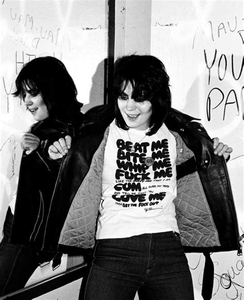 Joan Jett Wearing A Naughty Shirt At The Whisky Ca 1978 ~ Vintage