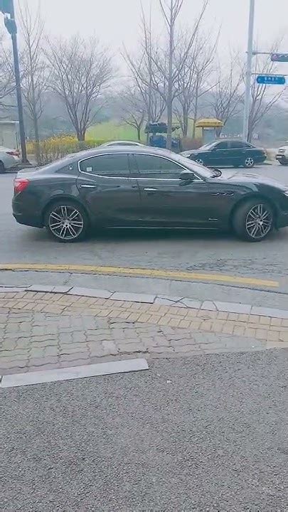 마세라티 기블리 가솔린 터보 배기음♡ Youtube