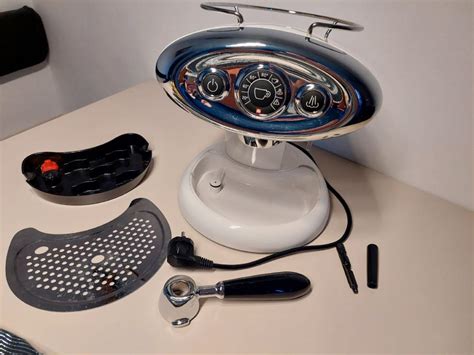 Kavni Avtomat Kavomat Illy X7 1 Iperespresso