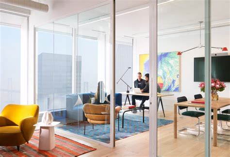 wework opens san francisco hq in pelli clarke pelli s salesforce tower