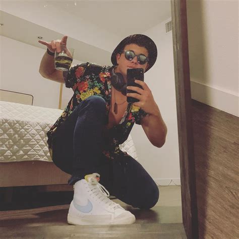 Bradley Steven Perry Shirtless Pictures