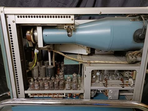 Tektronix 551 Dual Beam Ocilloscope With Power Supply And Scope Mobile Odandd