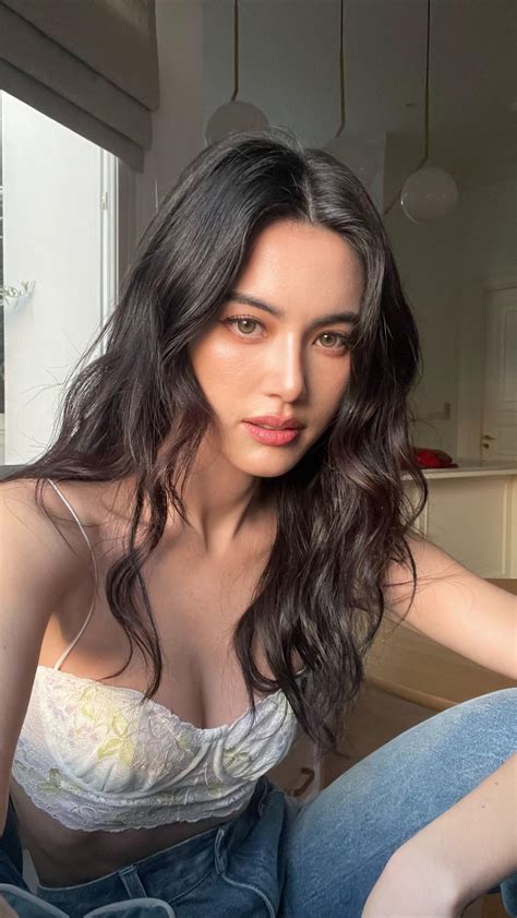 Davikah ไม่มีเธอแล้วเหมือนน้ำตาลตก 🐜 น้ำตาลตก Instagram