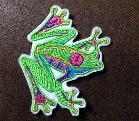 Frog Tree Frog Jungle Green Frog Iron On Patch Embroidery Tropical Summer Islands Etsy