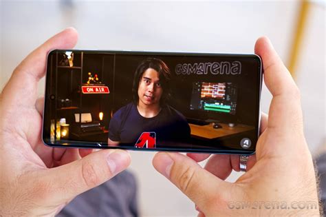 Oppo Reno Review Display Battery Life Charging Speed Speakers