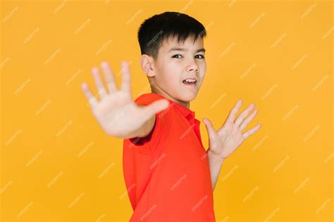 Free Photo Little Boy Looking Scared