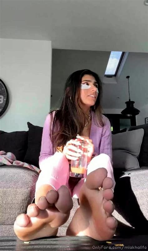 Feets Lovesthesample