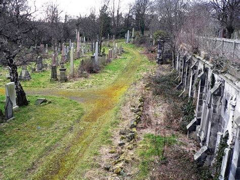Warriston Cemetery In Edinburgh City Of Edinburgh Find A Grave Cemetery