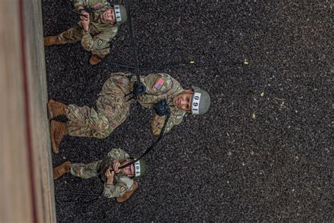 Dvids Images Air Assault Rappel Tower Image 8 Of 11