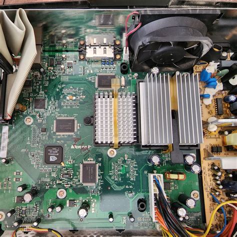 Where Is My Clock Capacitor Everything Look Ok R Originalxbox