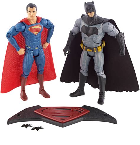 Batman Vs Superman Batman Suit Revealed