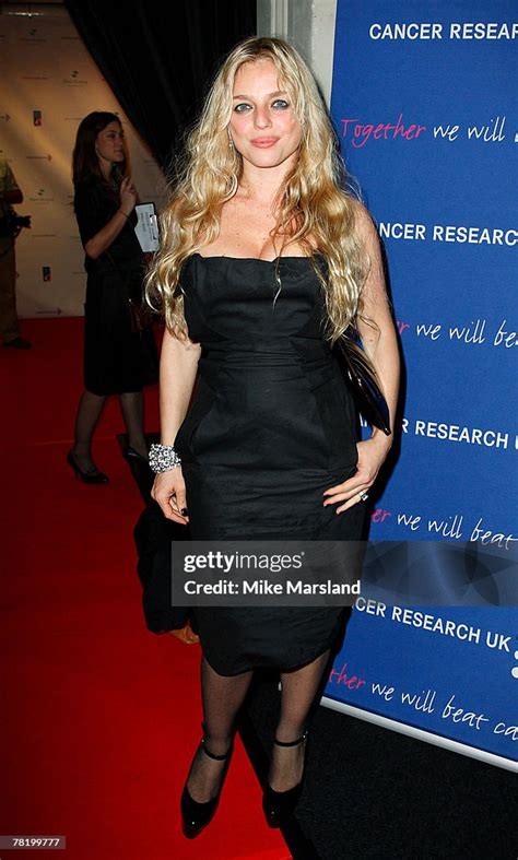 Suzanne Mizzi Attends The Emeralds And Ivy Ball Hosted By Ronan Keating