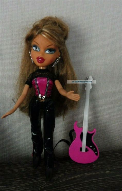 Bratz Girlz Really Rock Fianna Doll With Guitar Rare 43176038