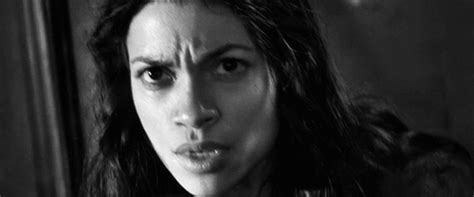Rosario Dawson S Page 3 Wiffle