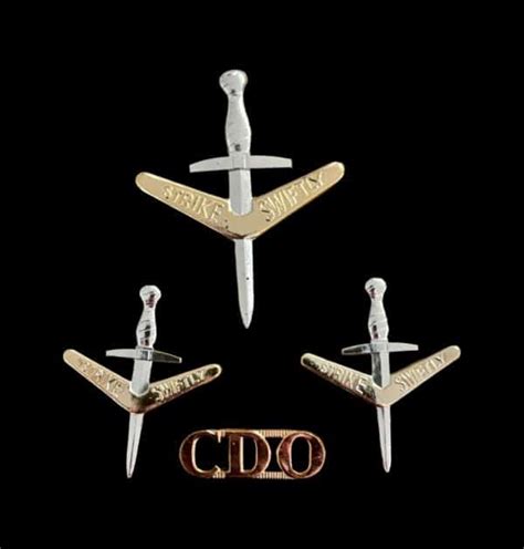 1st Commando Regiment Badge Set Maker Marked A308 Allied Militaria