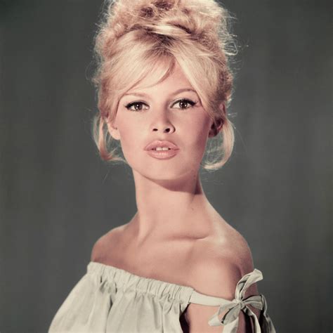 60s Hairstyles For Women