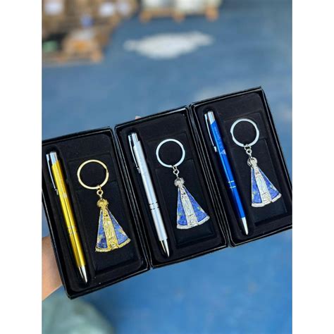 Kit 12 Caneta E Chaveiro Nossa Senhora Aparecida Com Caixa Presente